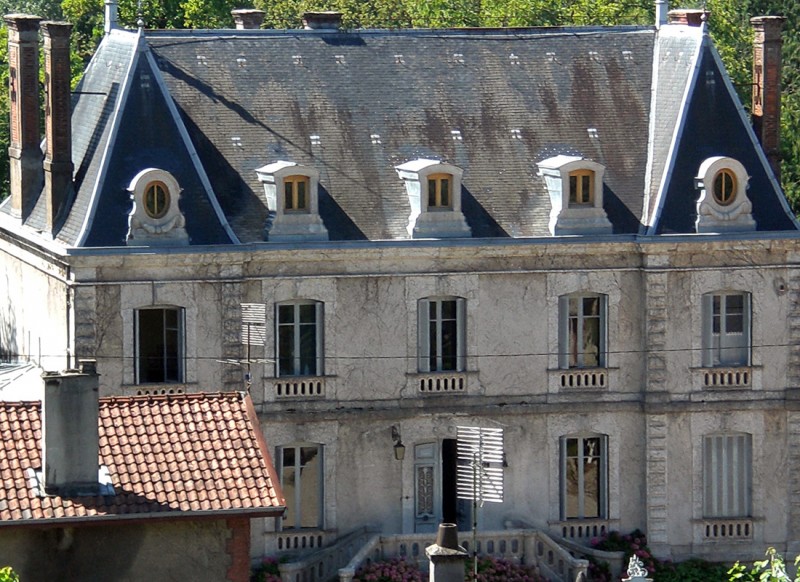 Réfection totale de toute la zinguerie et des chiens assis d'un château ...